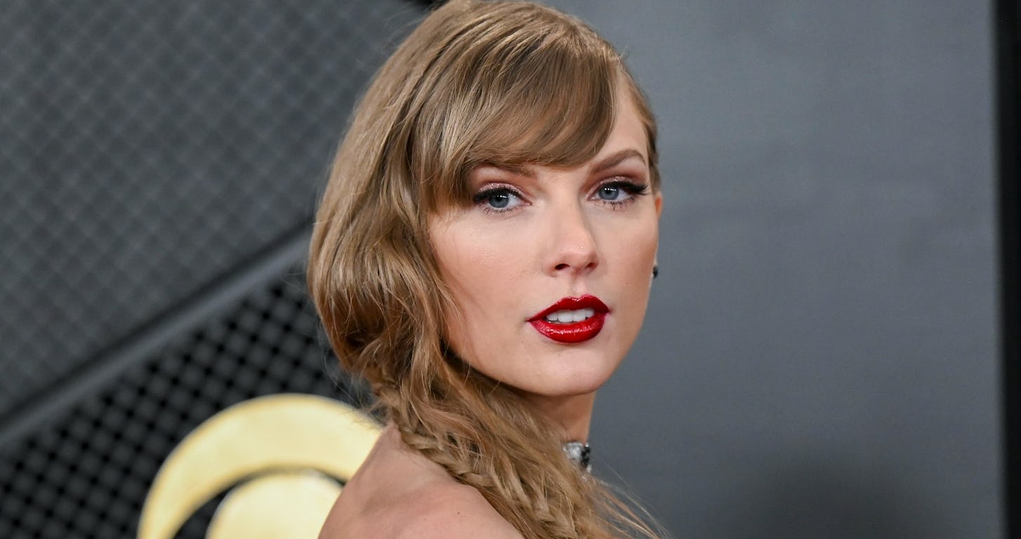 Taylor Swift Wore $900 Gucci Sneakers To Coachella With Travis Kelce