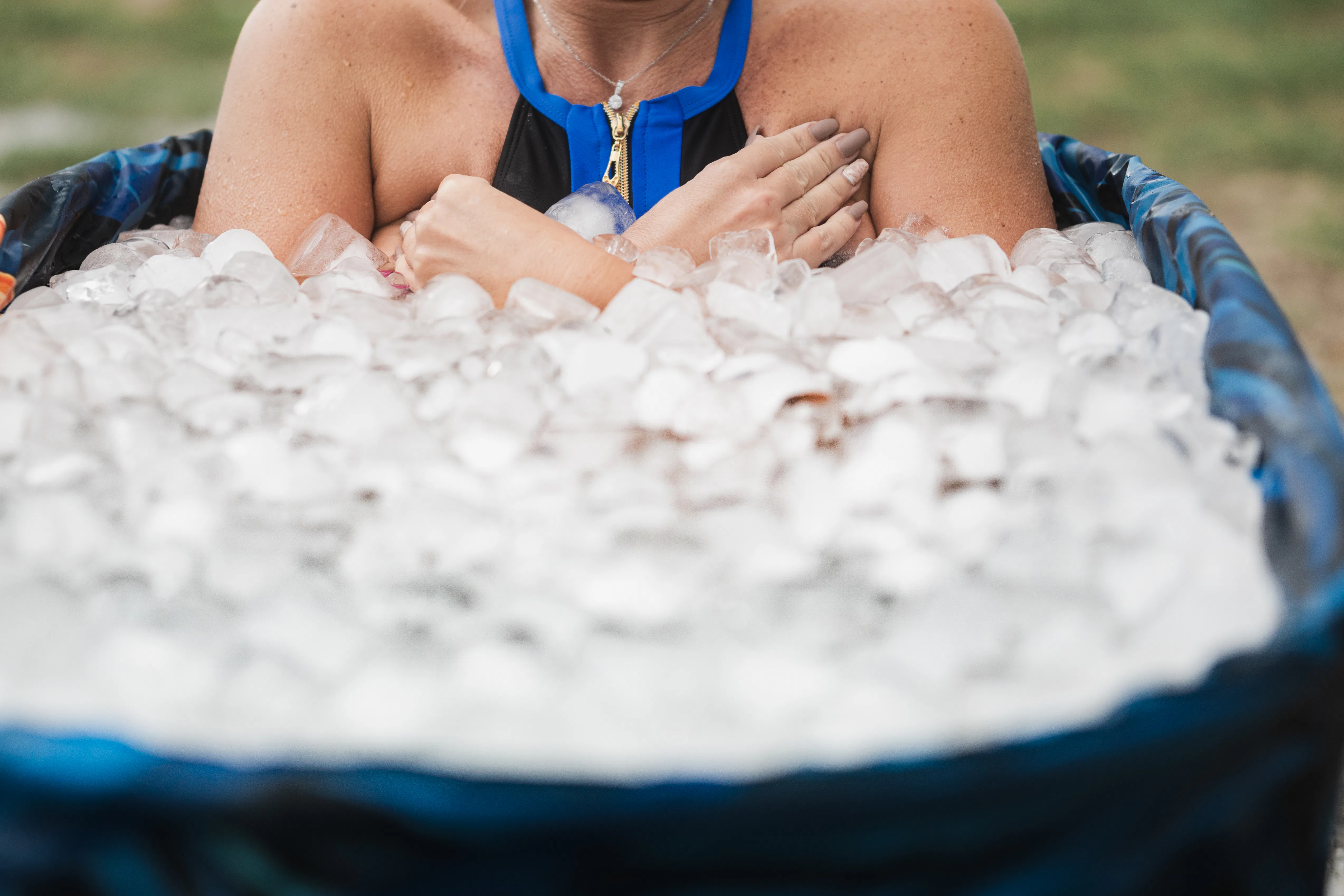 I Tried An Ice Bath & Cryotherapy Is Not For The Weak