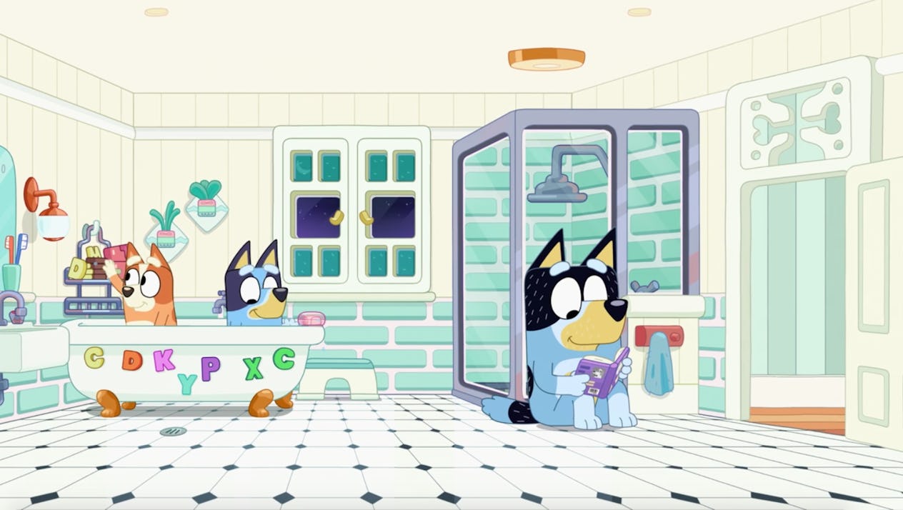 The 'Bluey' House: A Look Inside The Kitchen, Backyard, & More Rooms