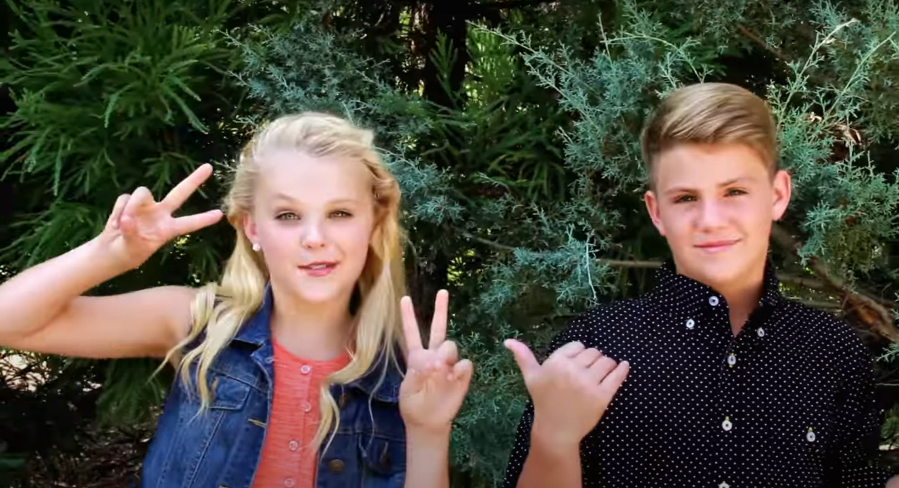 JoJo Siwa's Dating History Is So, So Dramatic