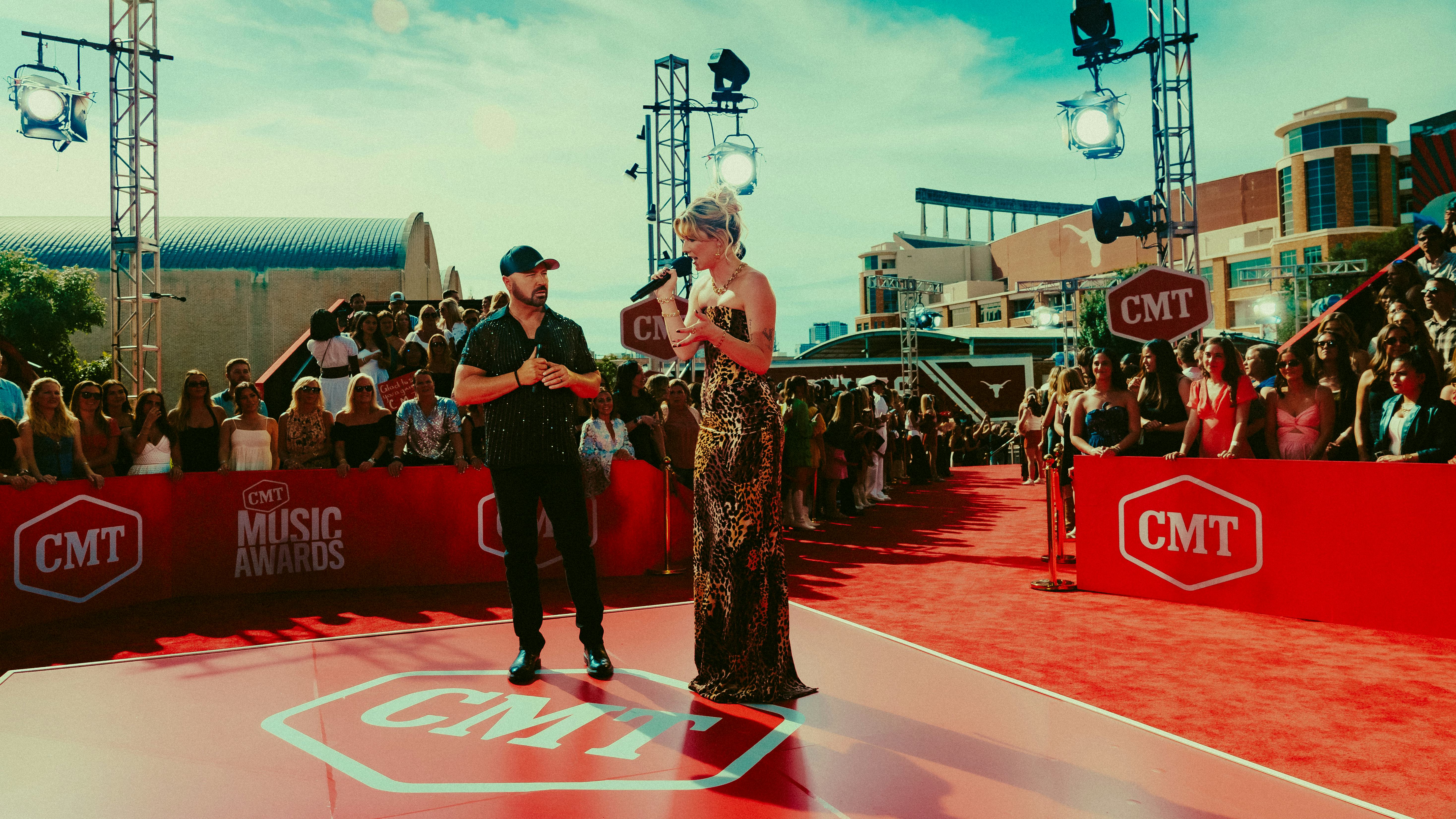 "Austin" Singer Dasha CMT Music Awards 2024