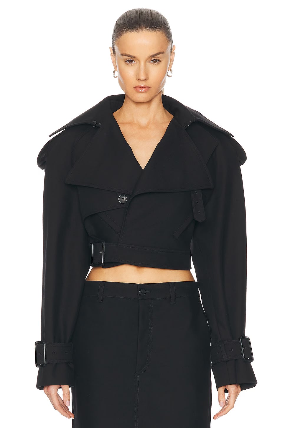 The Cropped Trench Coat Is A Must-Have All Year Long