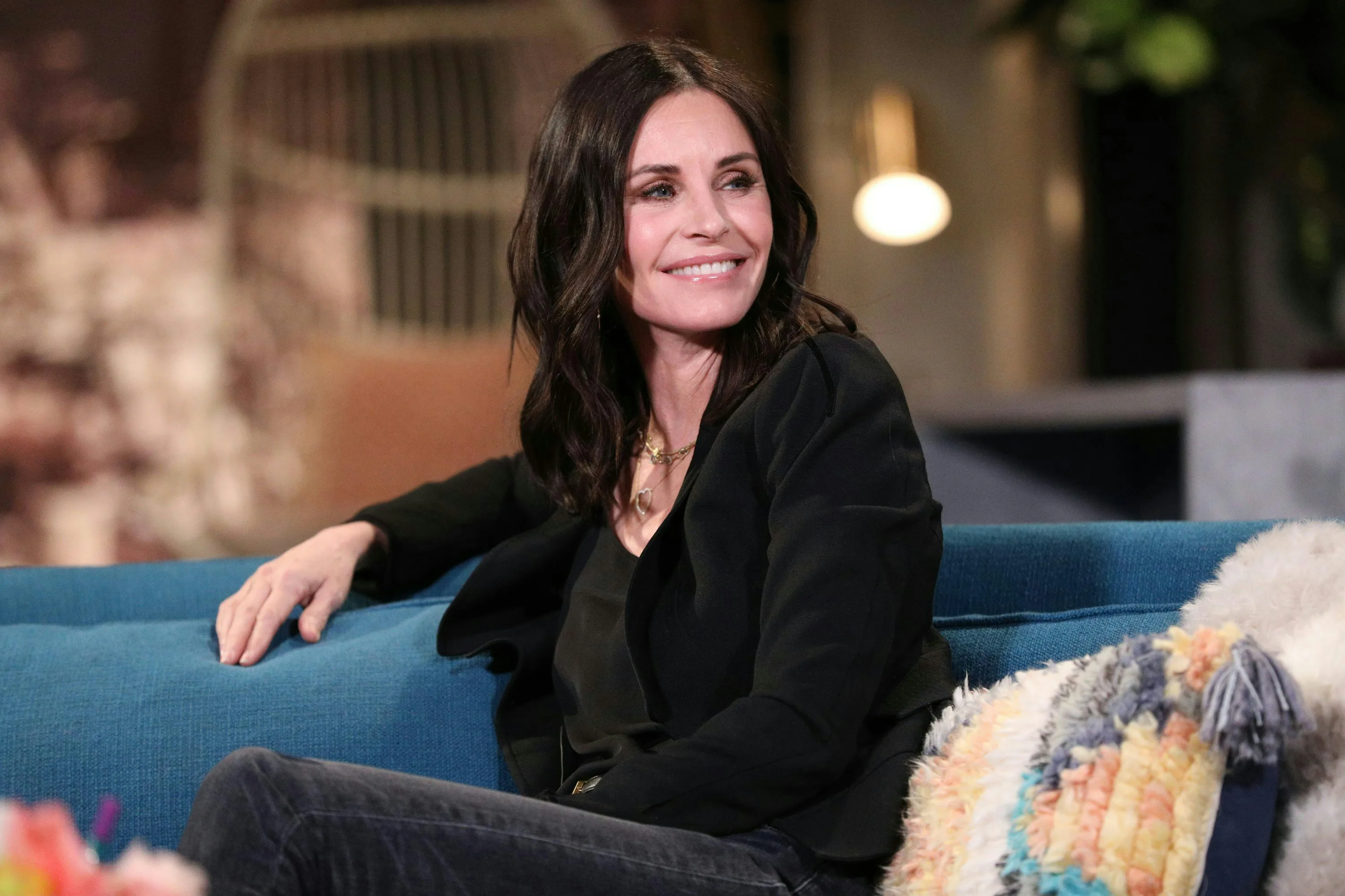 Courteney Cox Recreates Monica Geller 'Friends' Scene