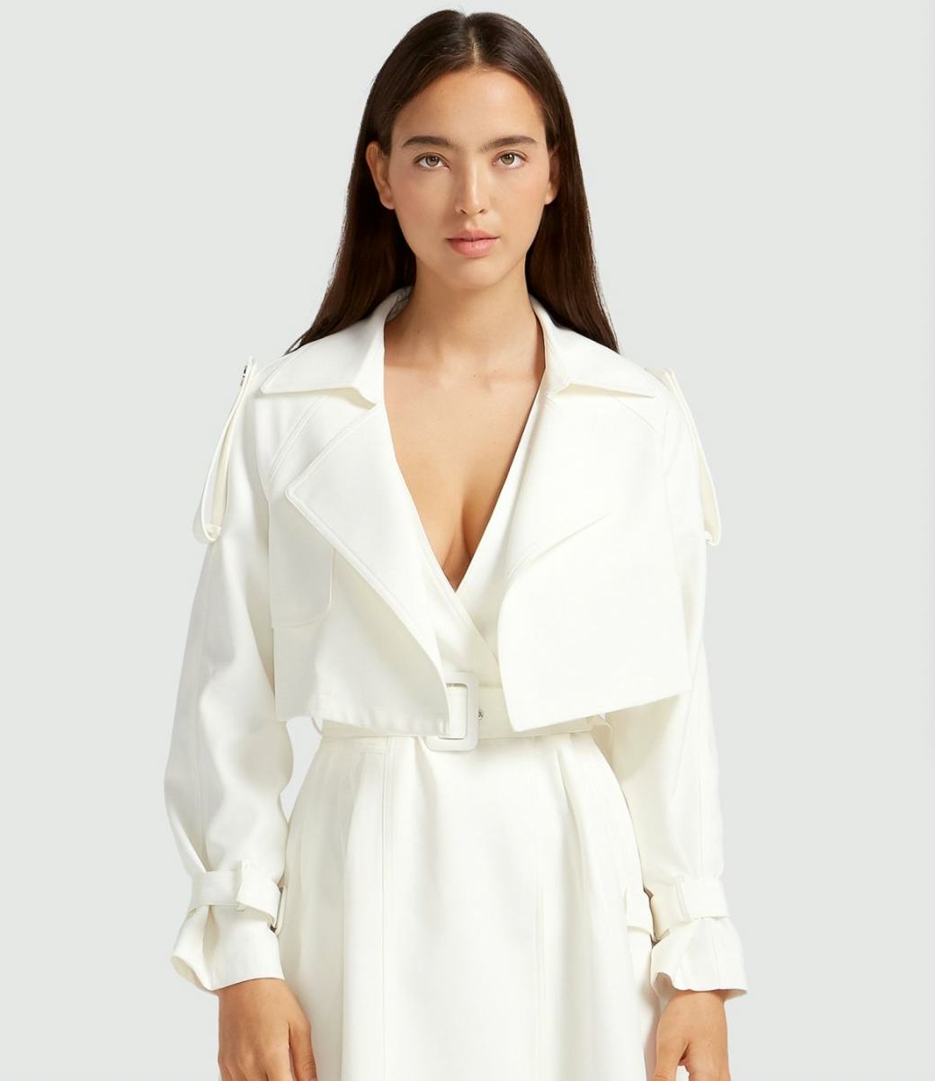 The Cropped Trench Coat Is A Must-Have All Year Long