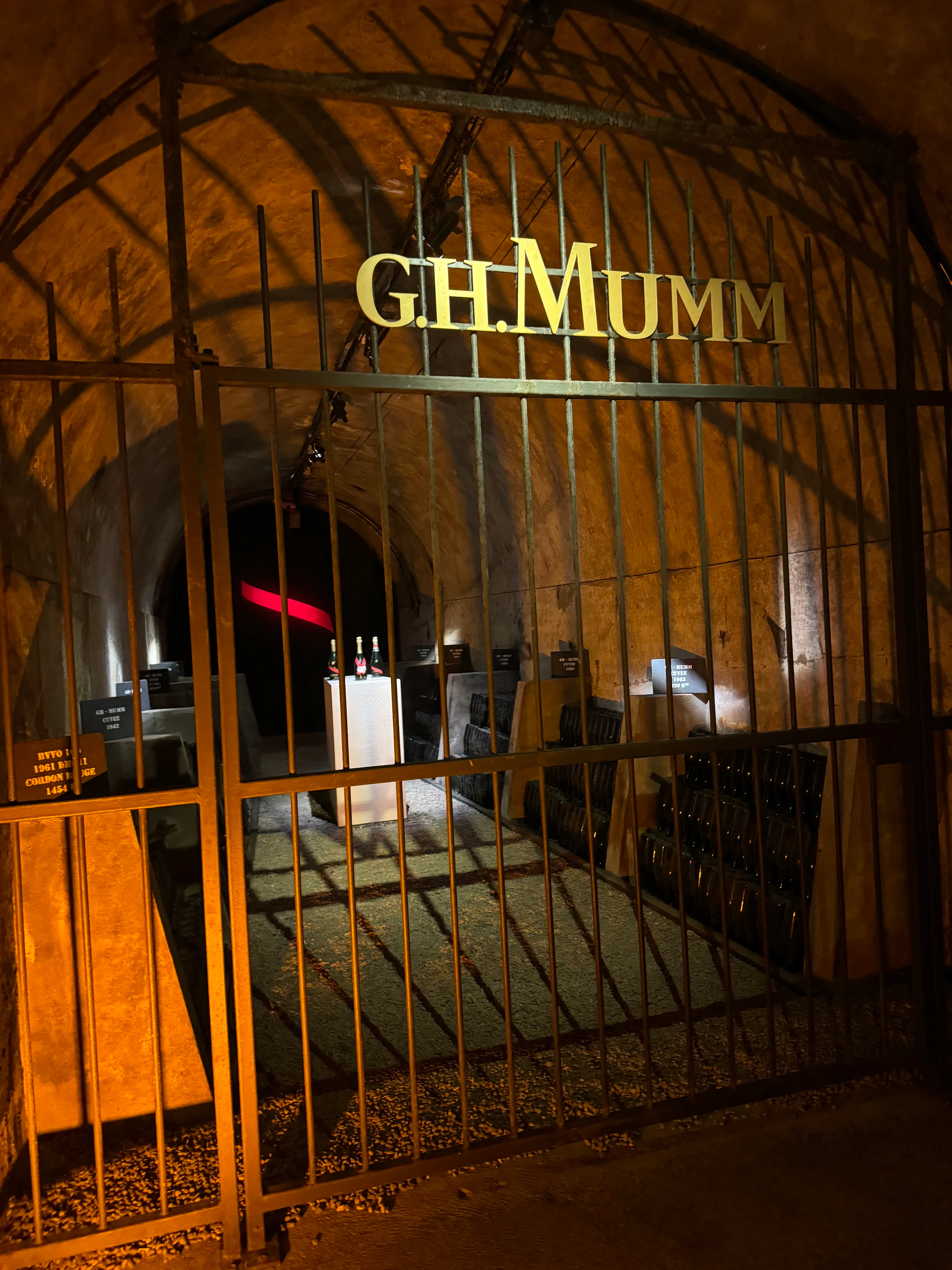 Uber Bubbles Takes You From Paris To Champagne & Back Again For €200