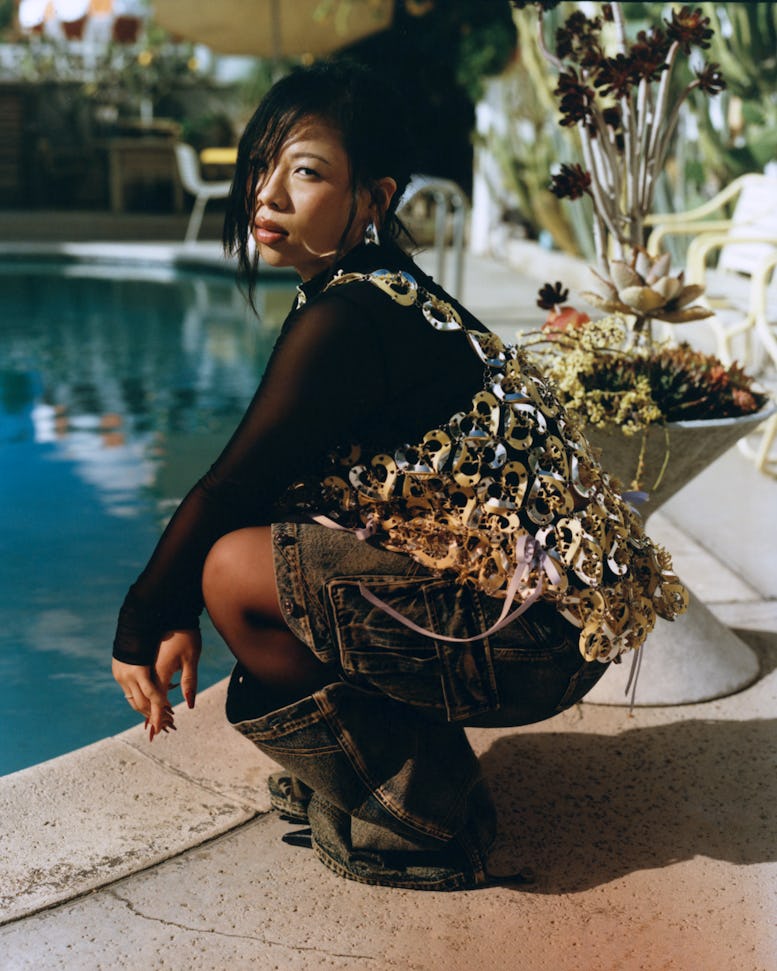 Thủy Vietnamese-American Pop Singer Profile