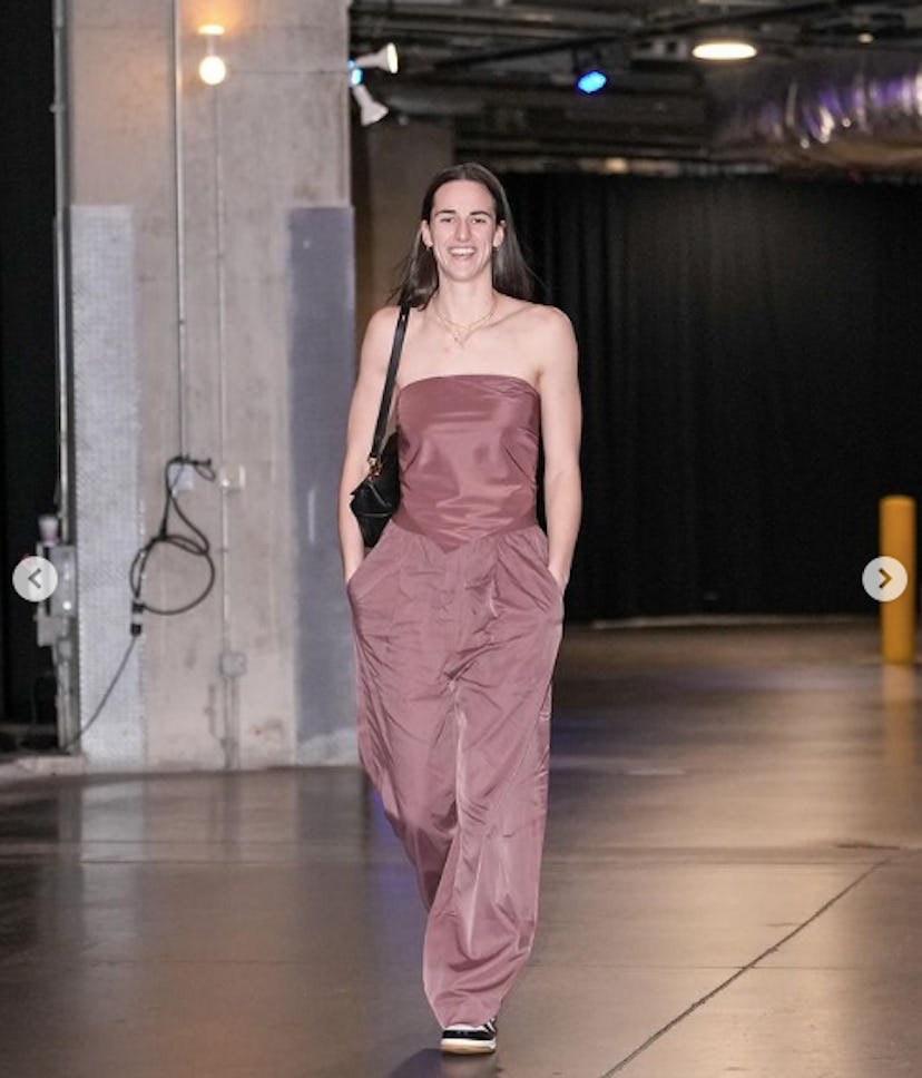 Caitlin Clark Wore A Tube Top With A $2,375 Designer Bag Caitlin Clark Wore A Tube Top With A $2,375 Designer Bag
