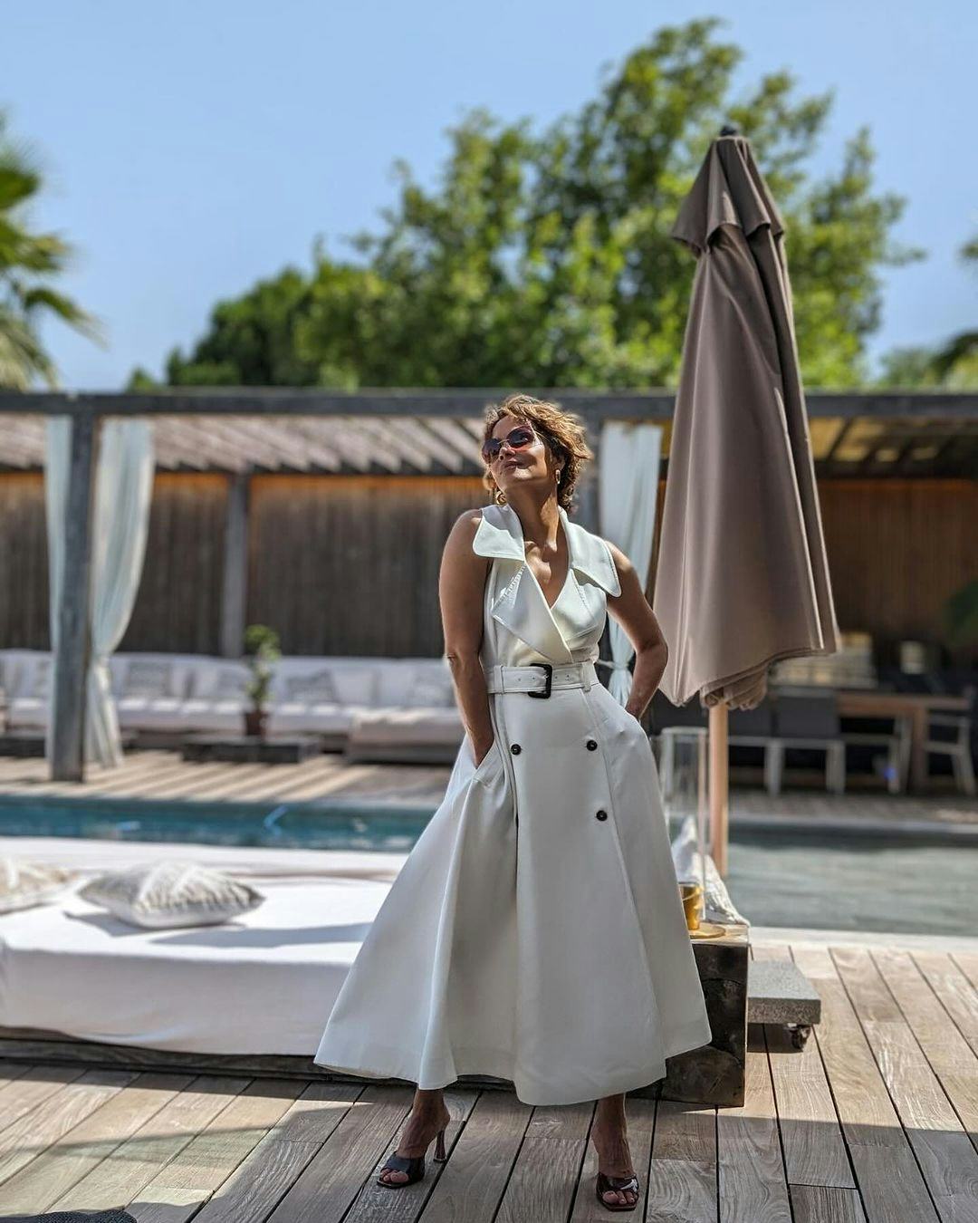 Halle Berry's Curly Bun Is So Ethereal & Elegant At The Same Time