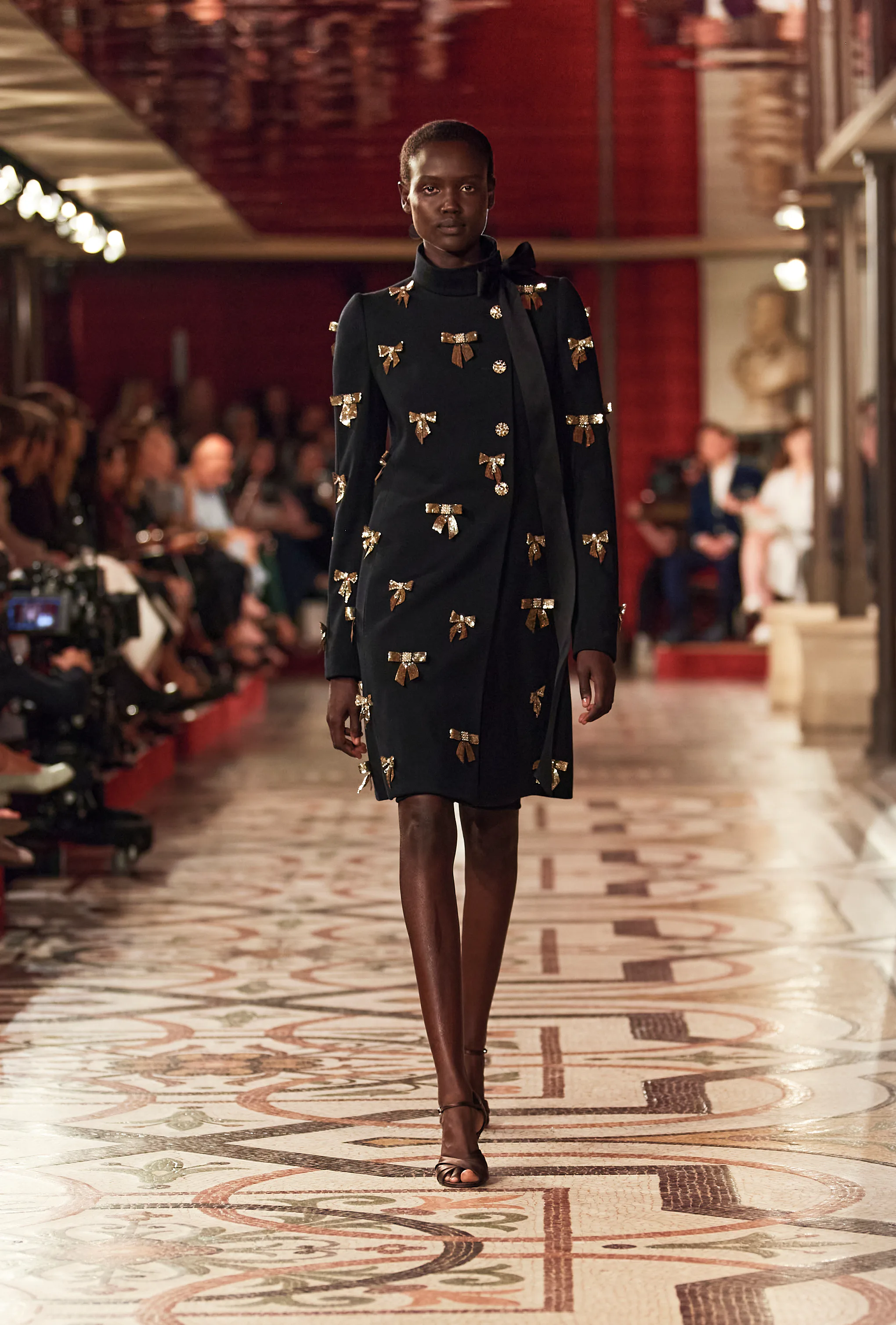 Chanel’s Couture Fall 2024 Show Was All About a Night at the Opera