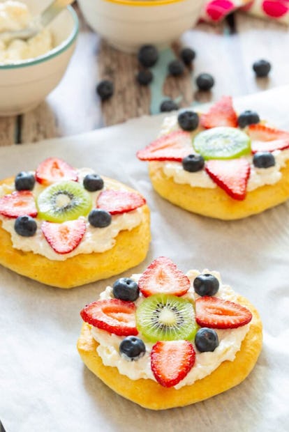20 Beach Breakfast Ideas To Fuel Your Day Of Fun In The Sun