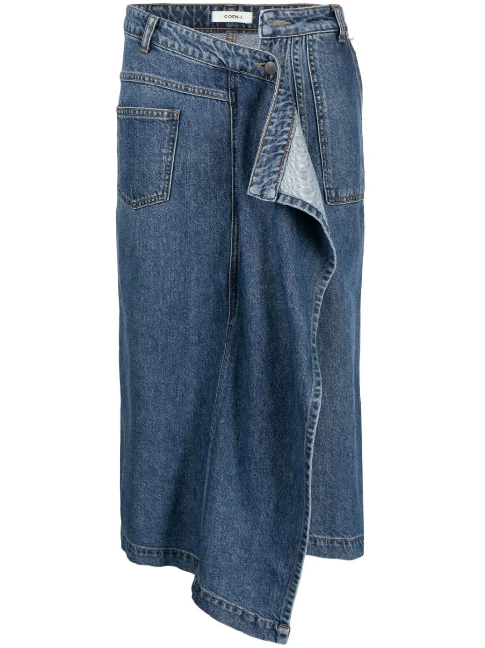 Sarah Jessica Parkers Denim Skirt Features A Major Spring Trend 3914
