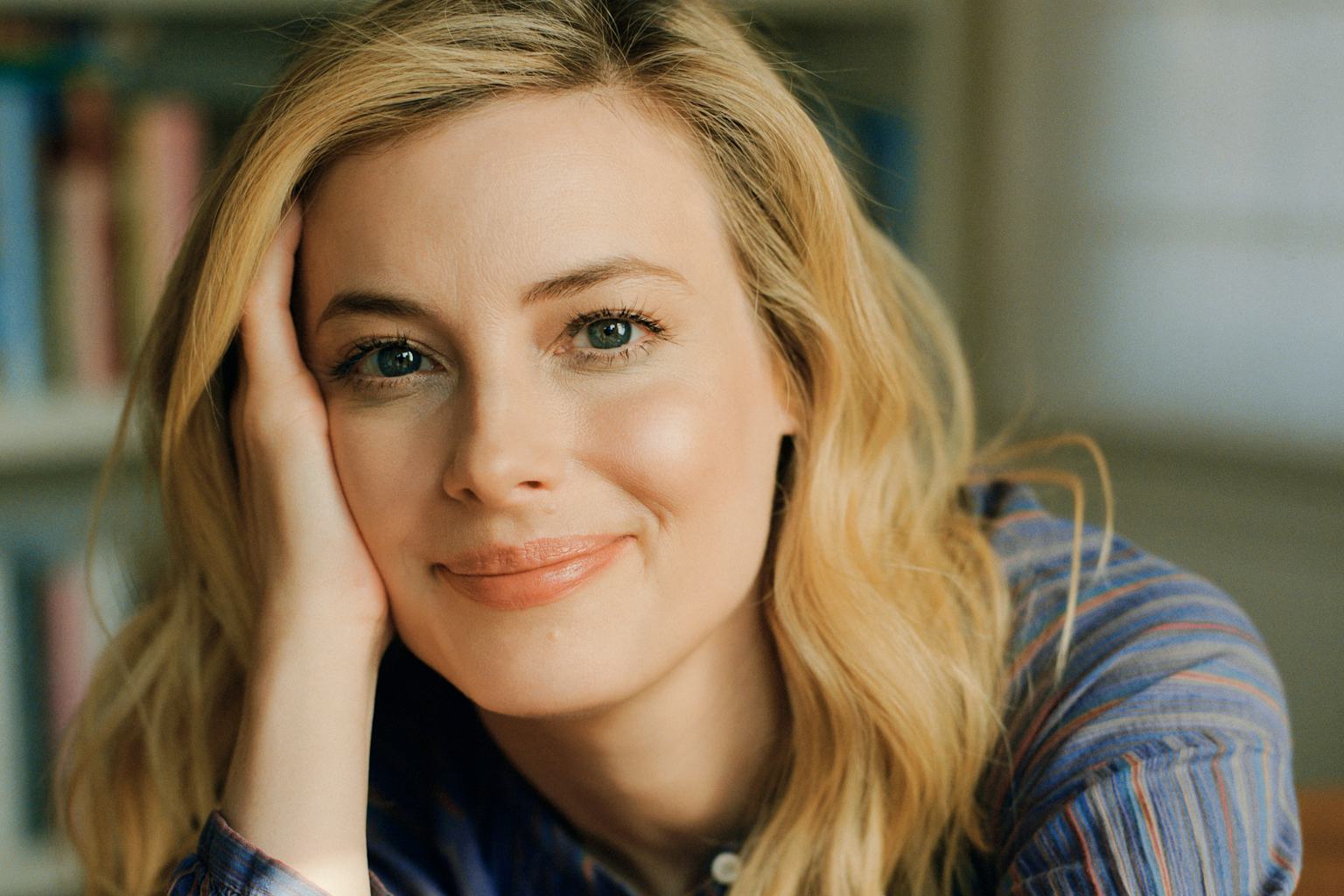 Gillian Jacobs On 'The Bear,' Richie & Tiff, & Mimi-Rose From 'Girls'