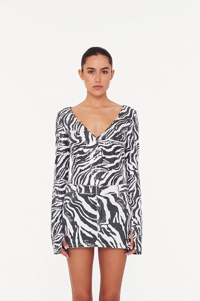 Zebra Print Outfits Are About To Rule Instagram
