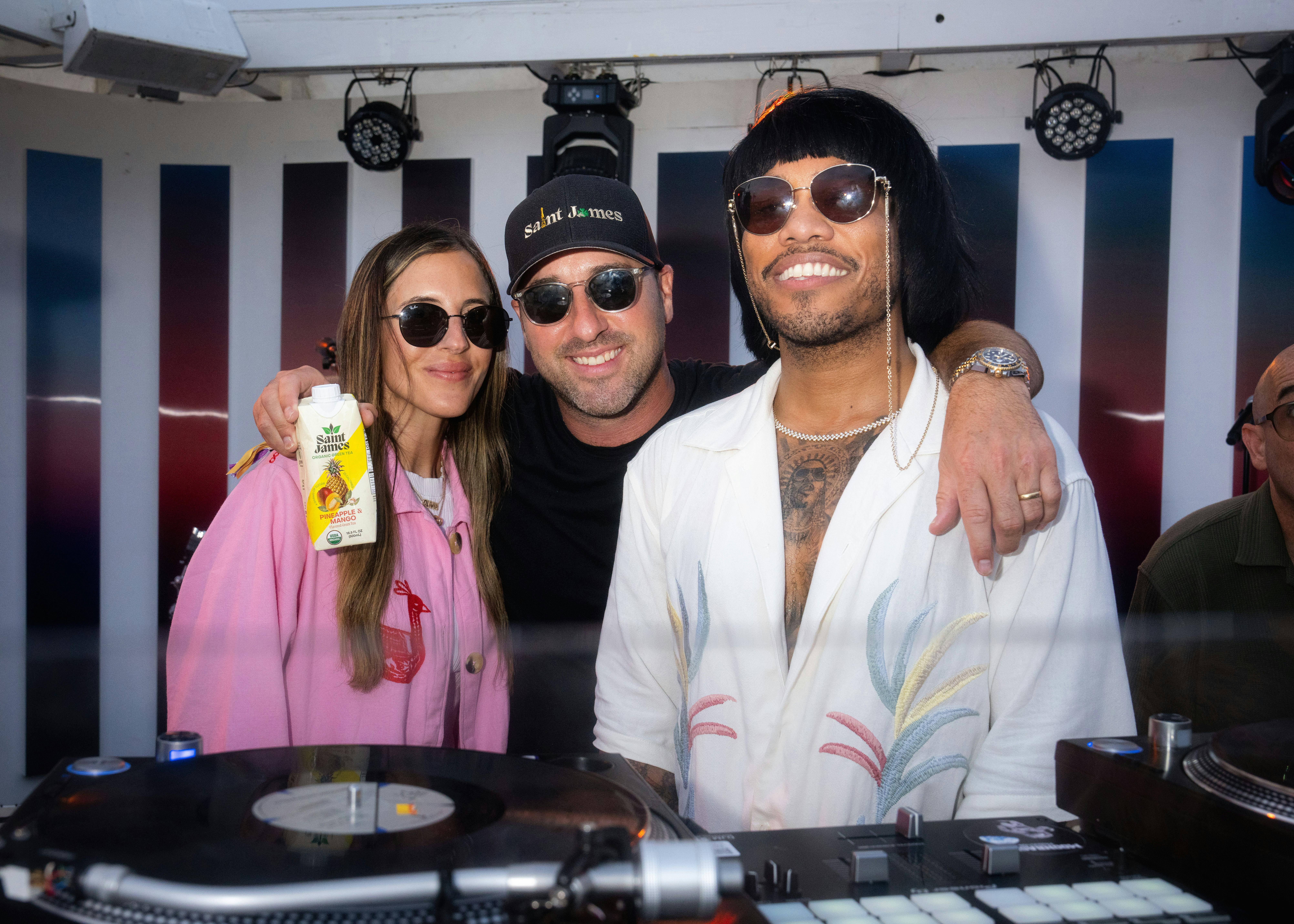 Tinx Saint James Tea Party The Surf Lodge Photos Exclusive