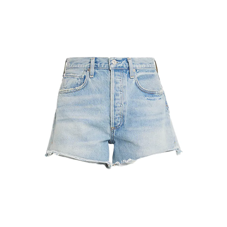 The Denim Shorts We’re Loving This Summer