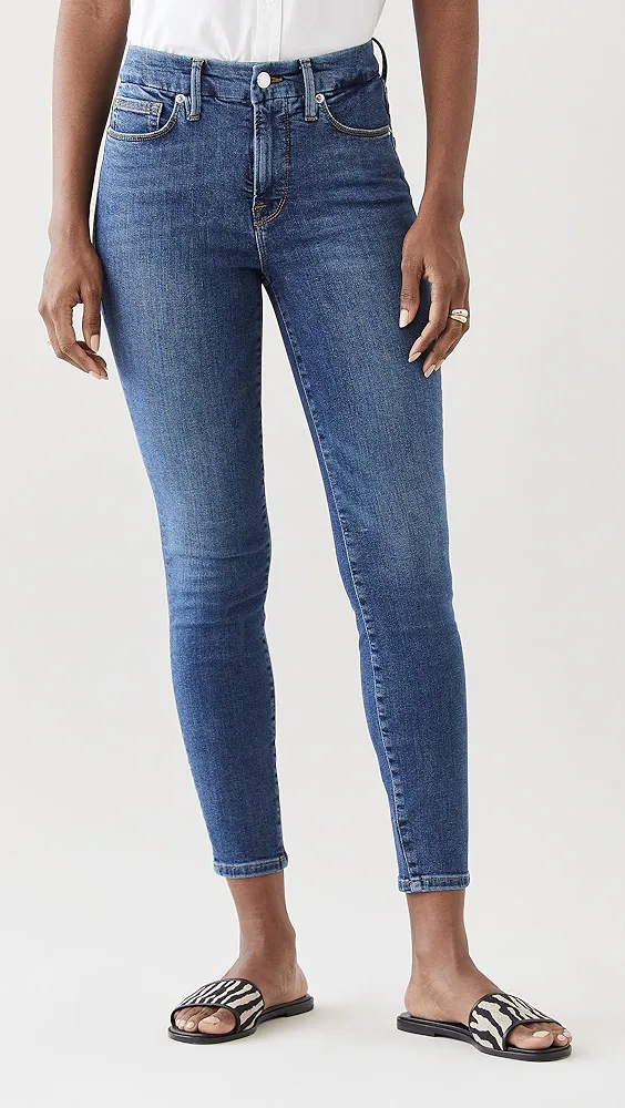 Fall 2024's Biggest Jeans Trends Are All Over The Map