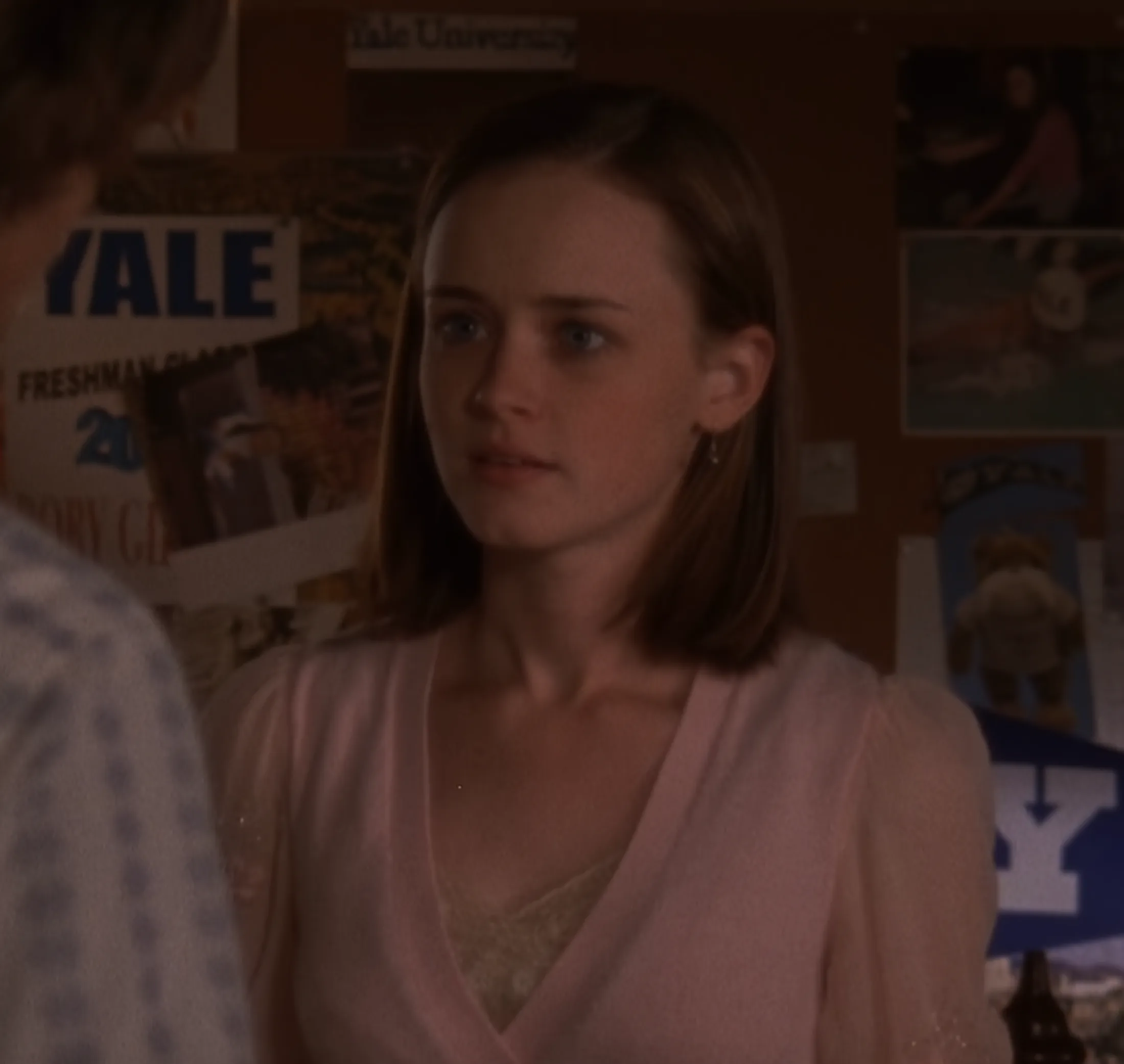 'Gilmore Girls': 10 Times Rory Was Demure, But Not Mindful