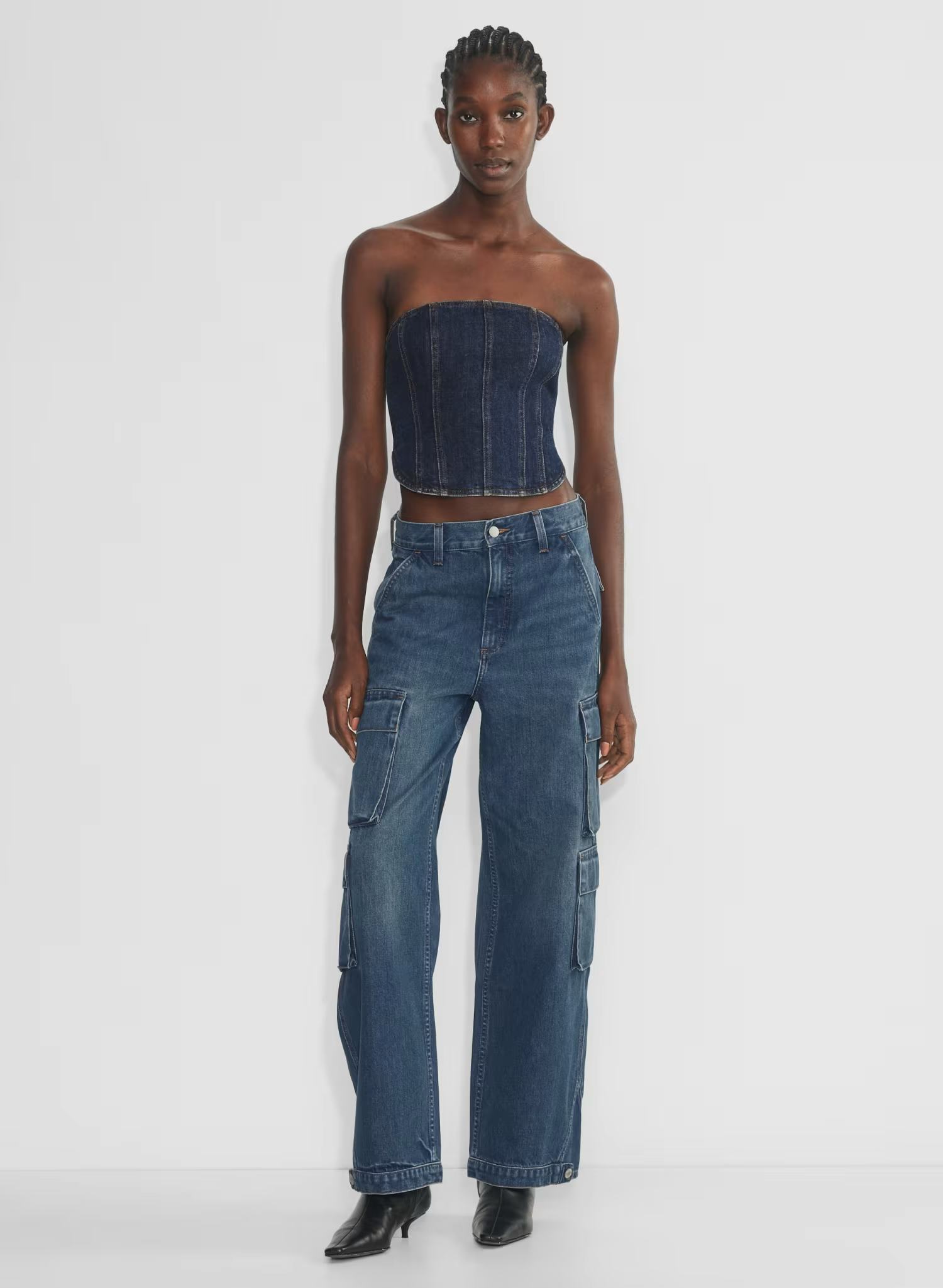 Effortless Denim Outfits To Turn To This September