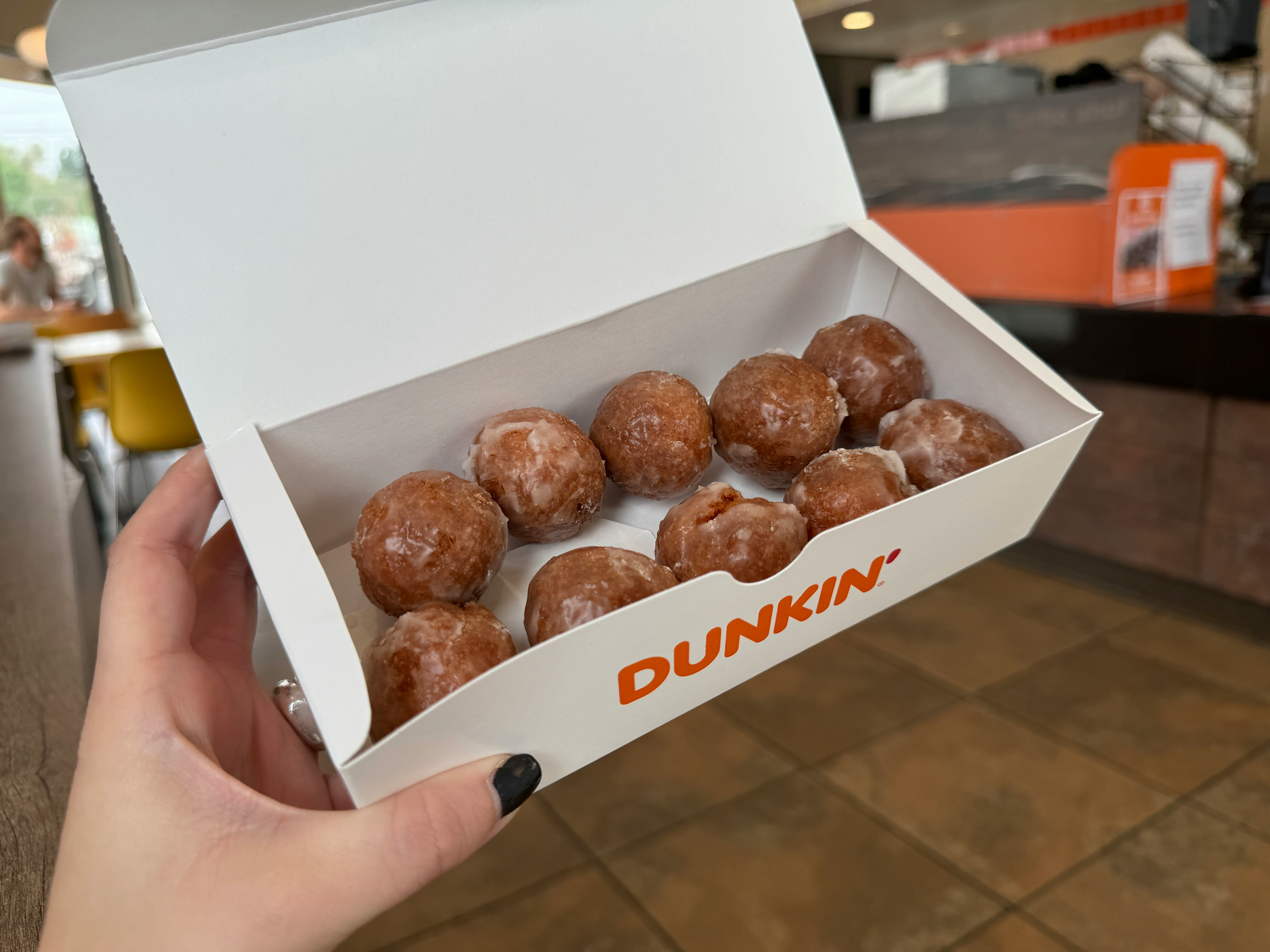 I Tried Dunkin's Dunkalatte & Almond Spice Coffee On Its Fall 2024 Menu