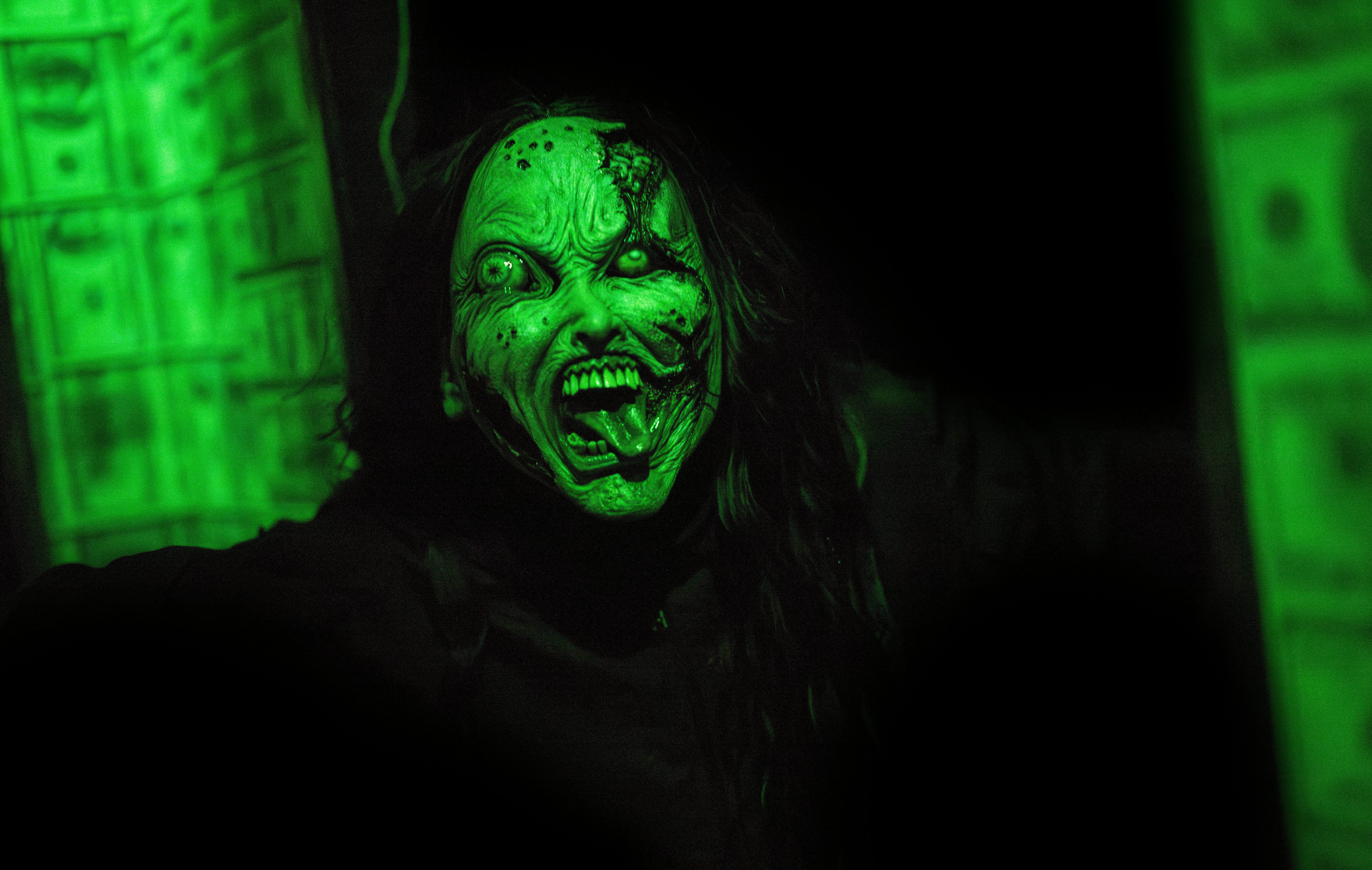 I Went To The Weeknd: Nightmare Trilogy Bar At Universal's HHN