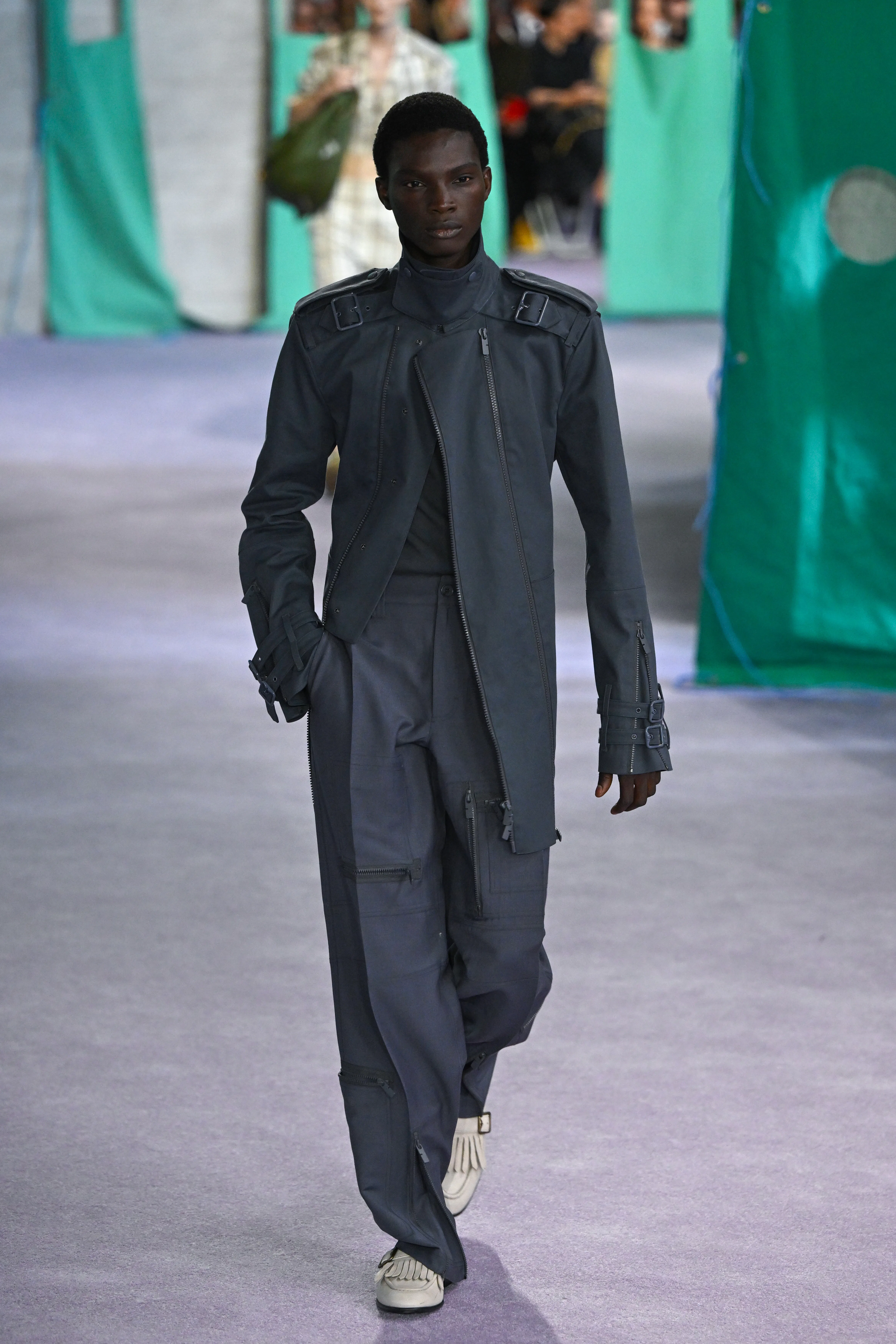Burberry Spring 2025 London Fashion Week Runway Photos