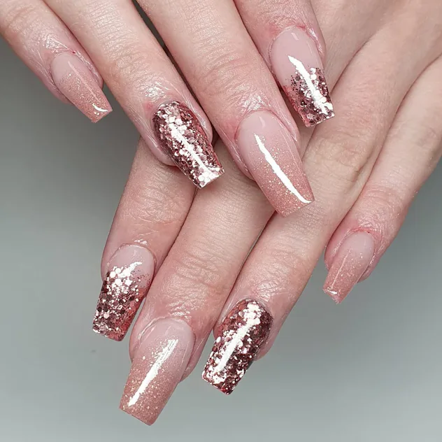 15 Rose Gold Nail Ideas That Scream Luxury