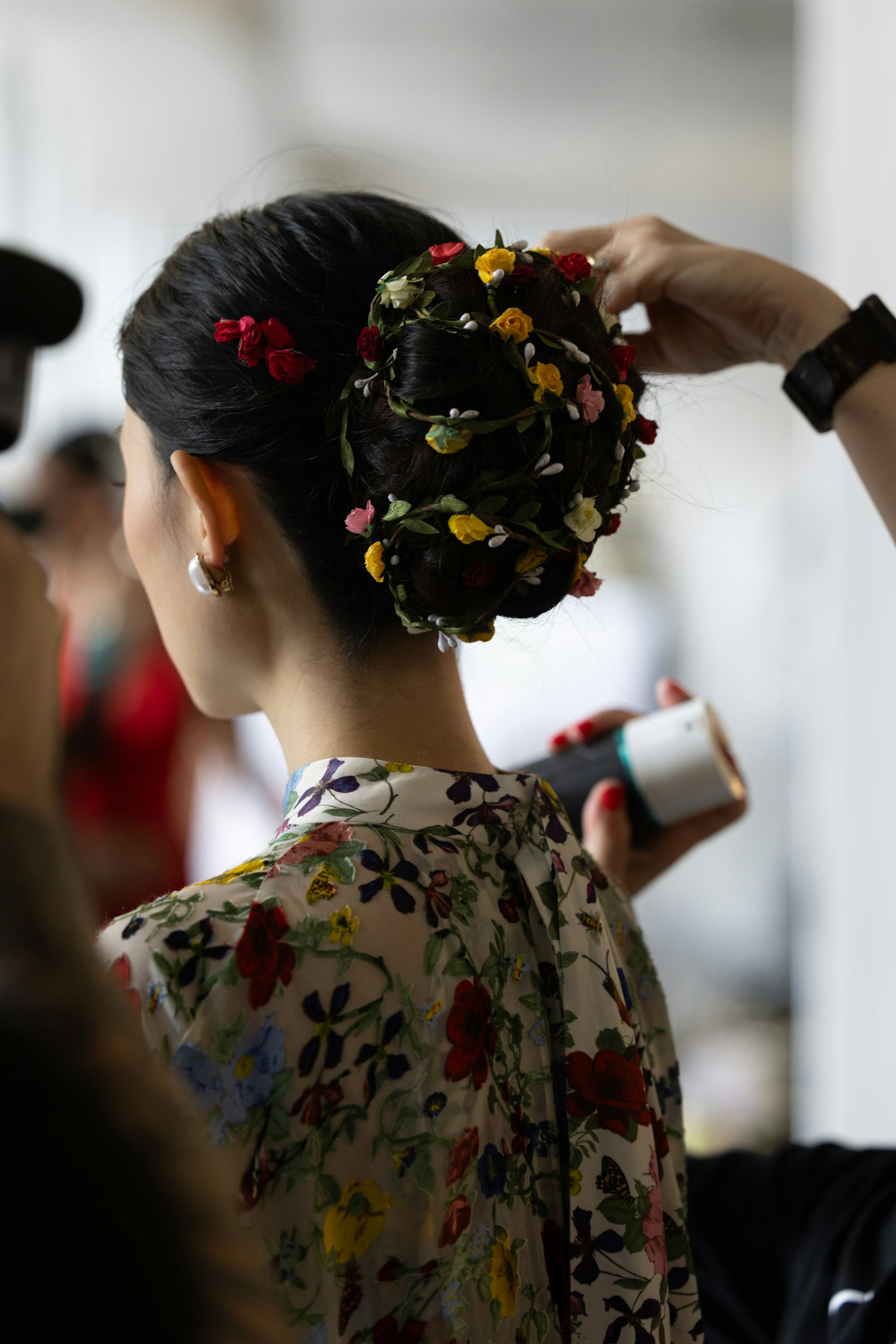 The 14 Best Beauty Trends From the Spring 2025 Runways