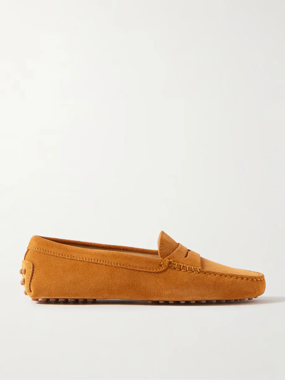 Fall’s Khaki Color Trend Will Resonate With Understated Dressers