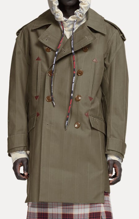 Taylor Swift & Gigi Hadid’s Matching Trench Coats Took Their Friendship ...