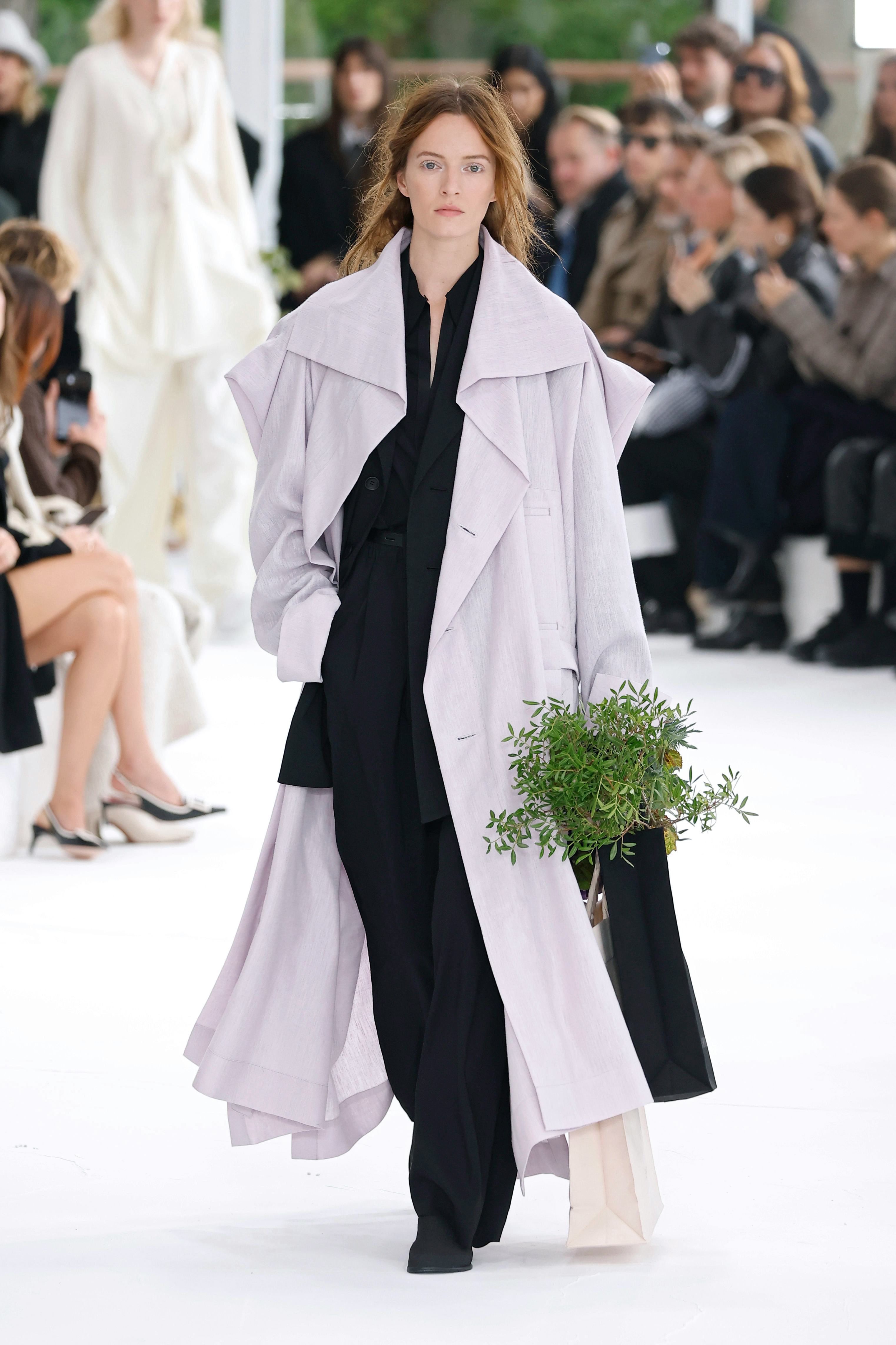 The Best Looks of Paris Fashion Week Spring 2025