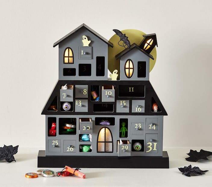 21 Halloween Advent Calendars, Because Why Should Christmas Have All ...