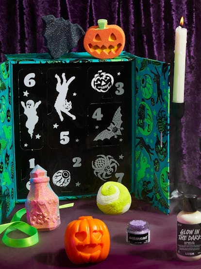 21 Halloween Advent Calendars, Because Why Should Christmas Have All ...