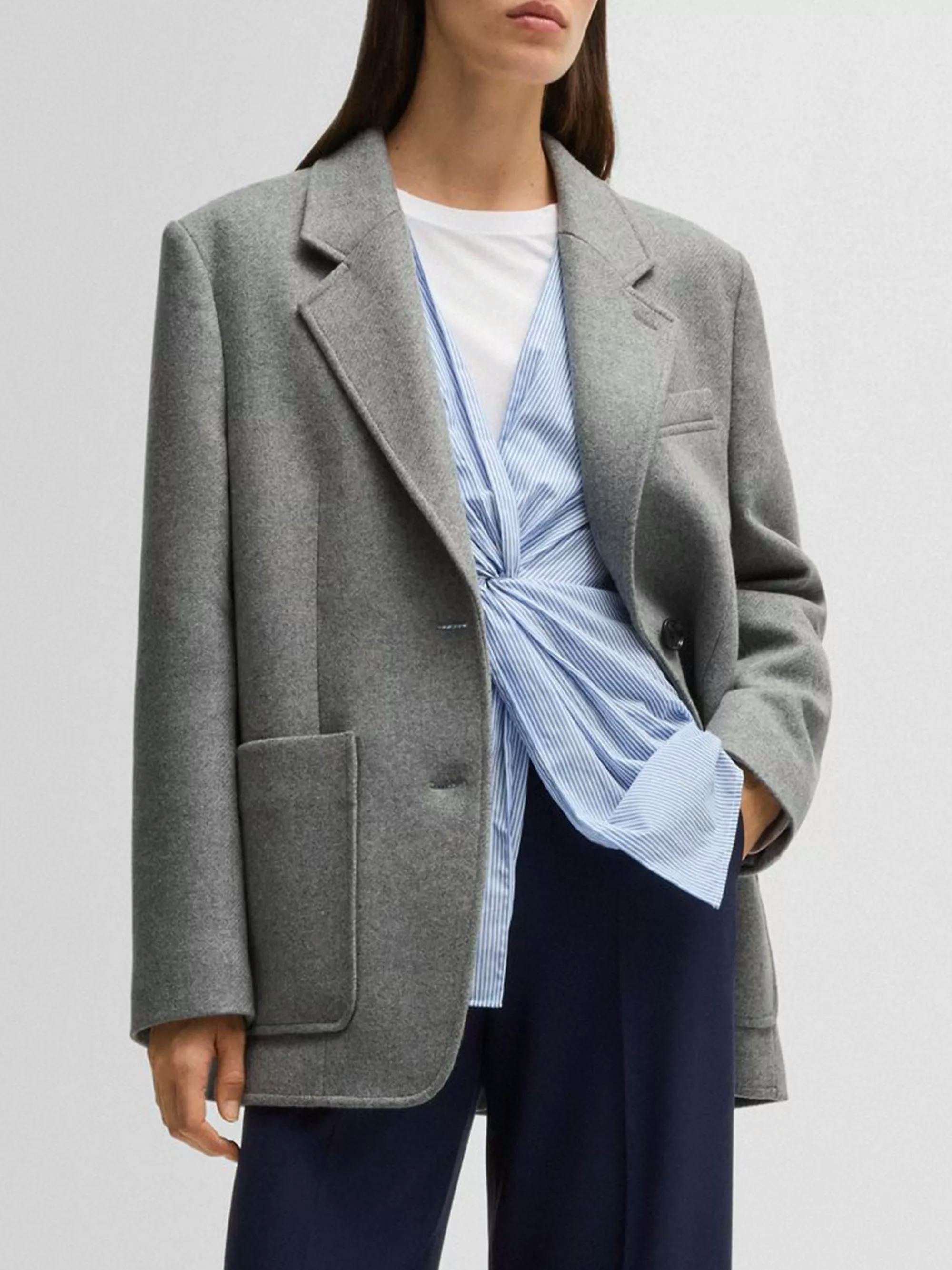 How To Style Shoulder Pads In A Modern Way