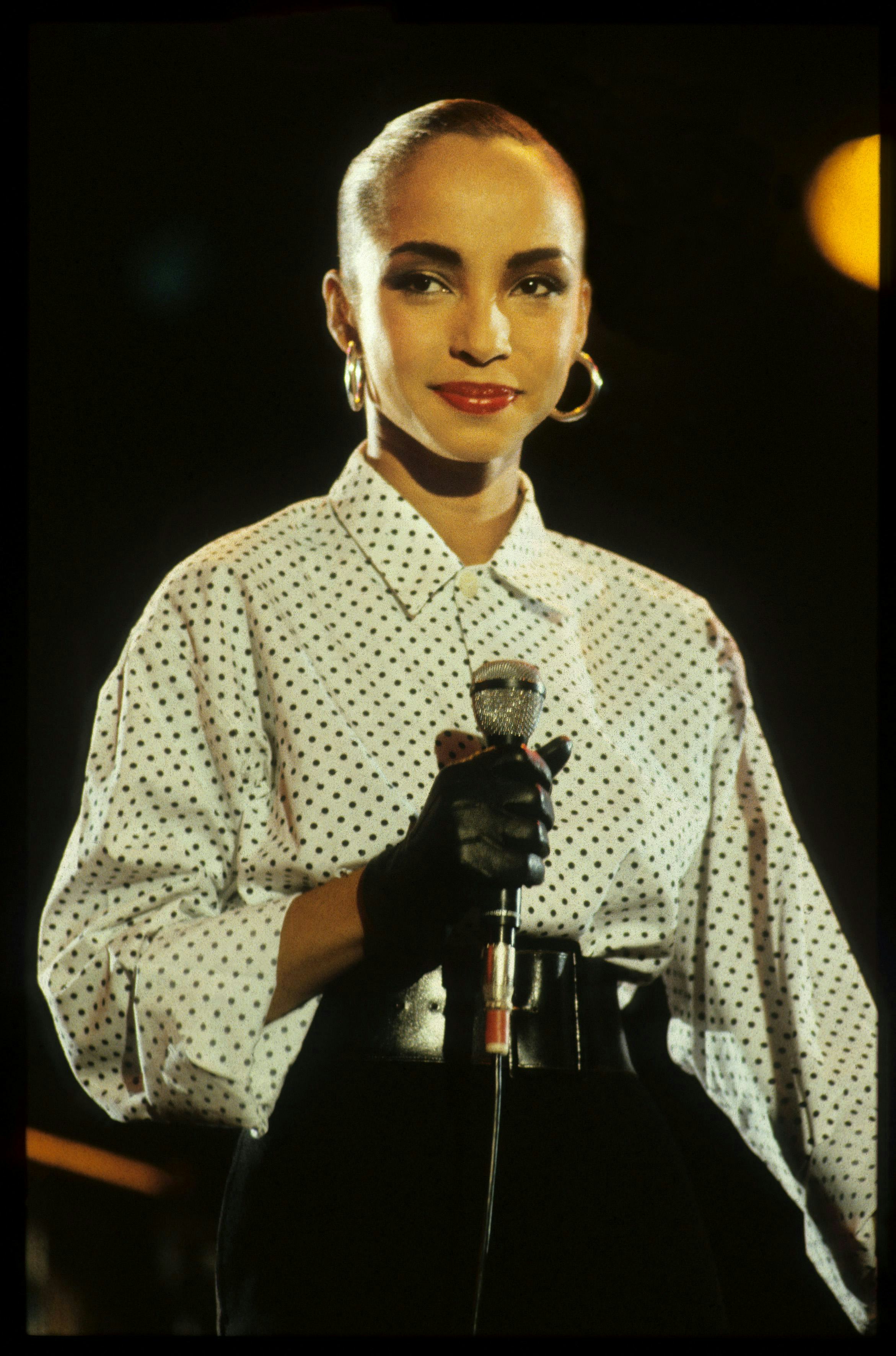 Sade's Best Vintage Fashion Moments From the 1980s and ’90s