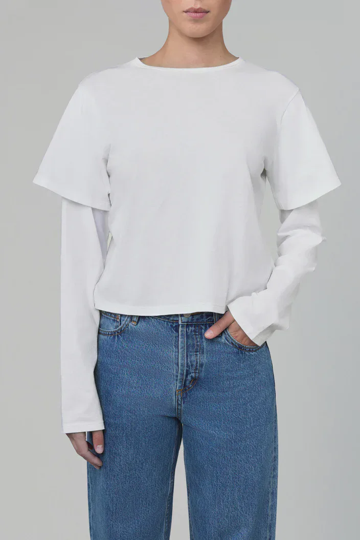 Long-Sleeve Layering Is The '90s Trend No One Thought Would Return