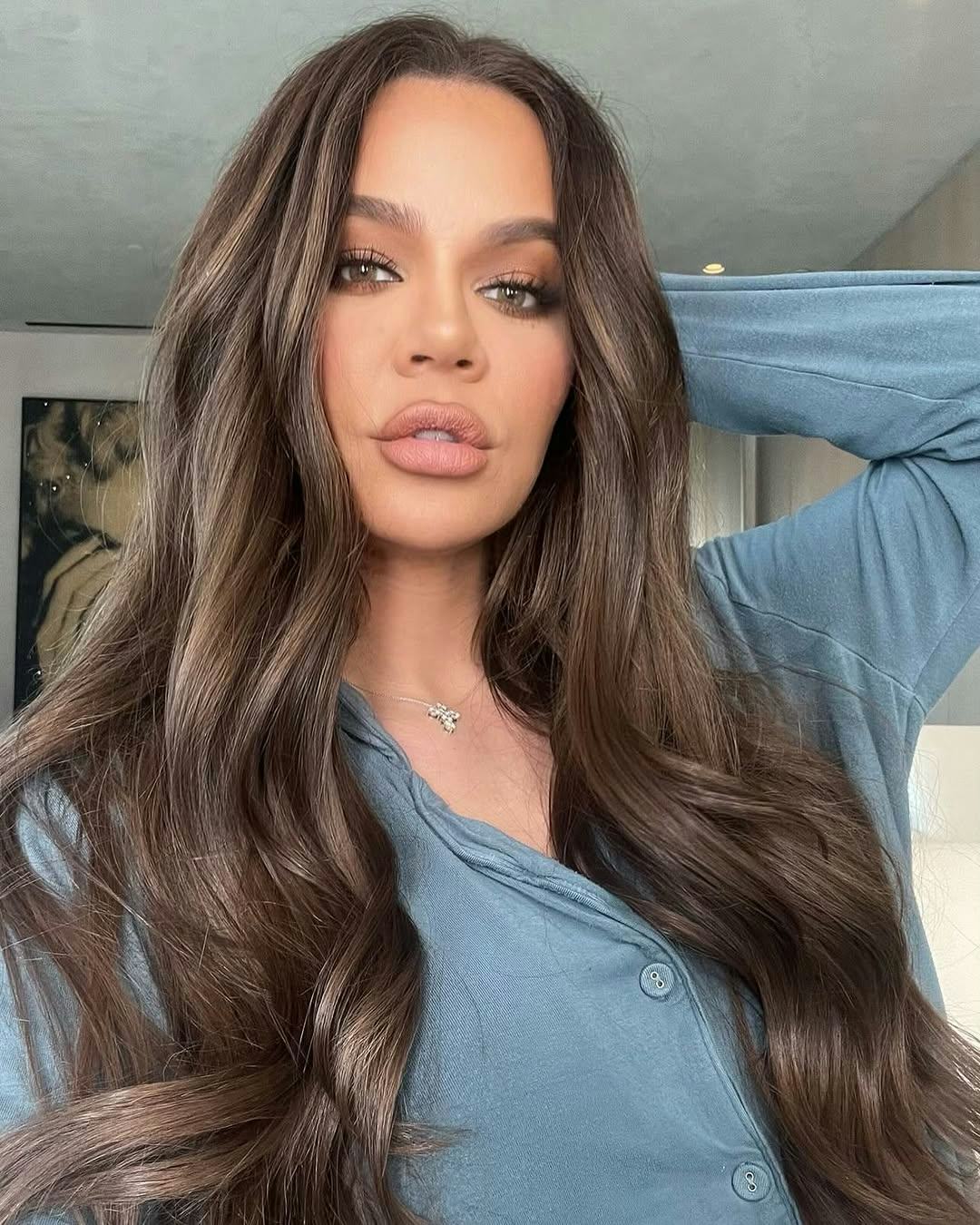 Khloé Kardashian’s Micro Bob Haircut Is Italian-Inspired