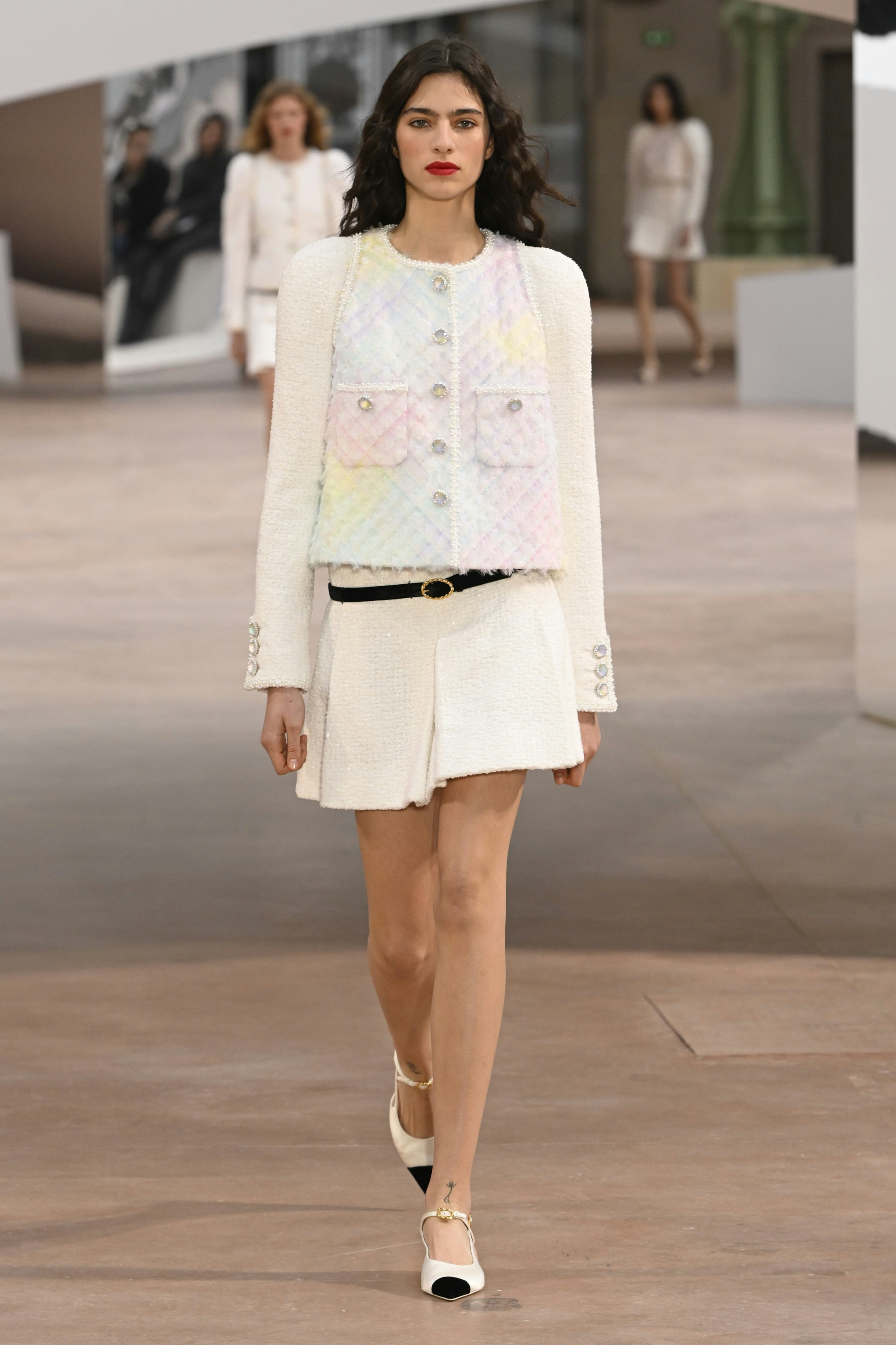 Chanel Couture Returns to Coco’s Chic Roots for Spring 2025