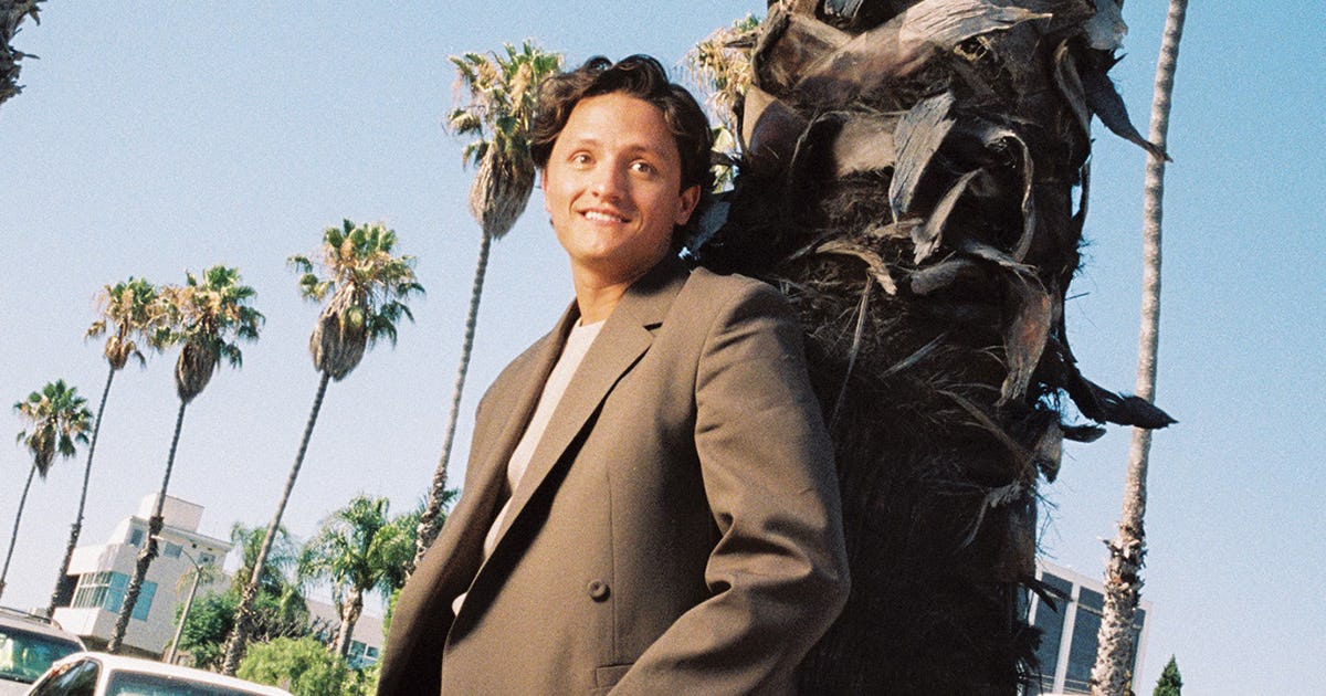 Connor Wood On The Fib & Friends Tour, Moving To NYC, & Gracie Abrams