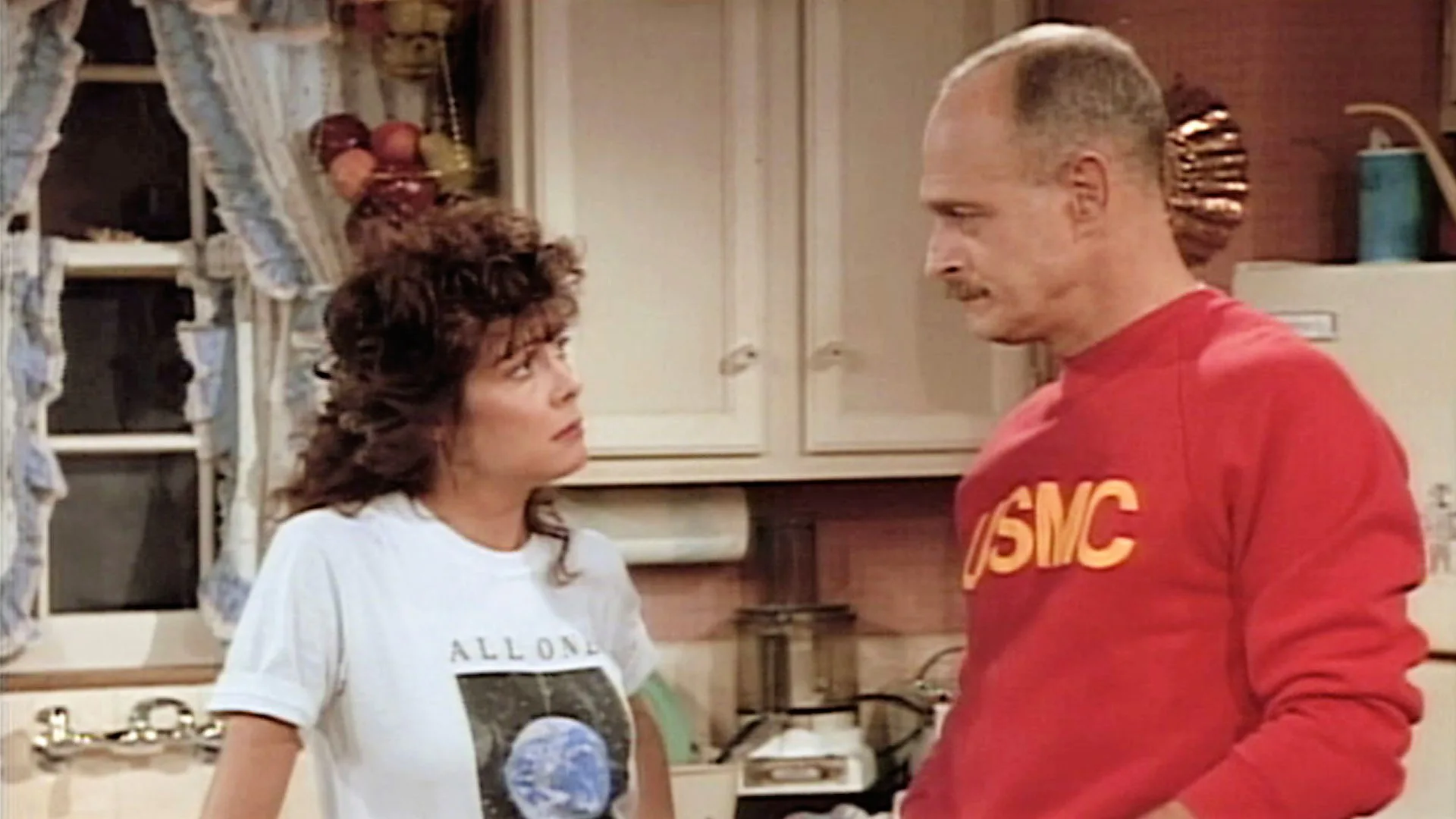 31 Shows Your Mom Watched In The '90s That You Can Stream Today