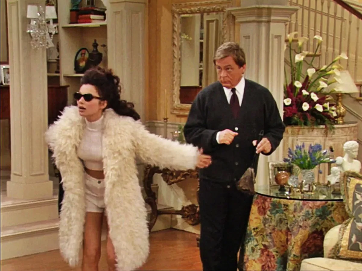 31 Shows Your Mom Watched In The '90s That You Can Stream Today