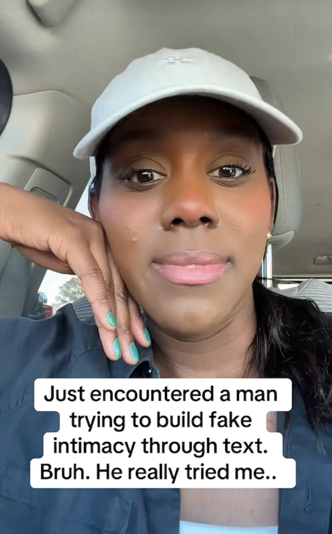 “False Intimacy” Is The Dating Red Flag You May Not Notice At First