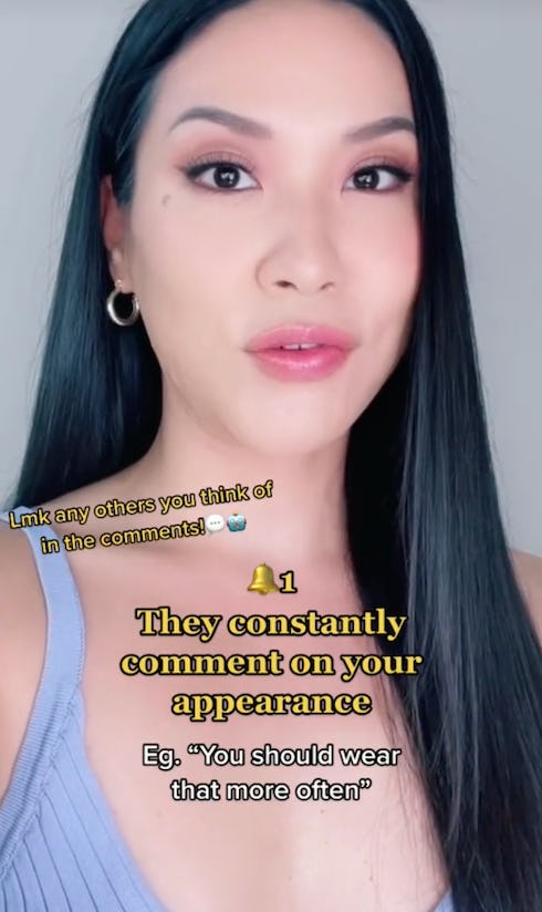 What Are Pink Flags? Experts Say You Should Look Out For Them