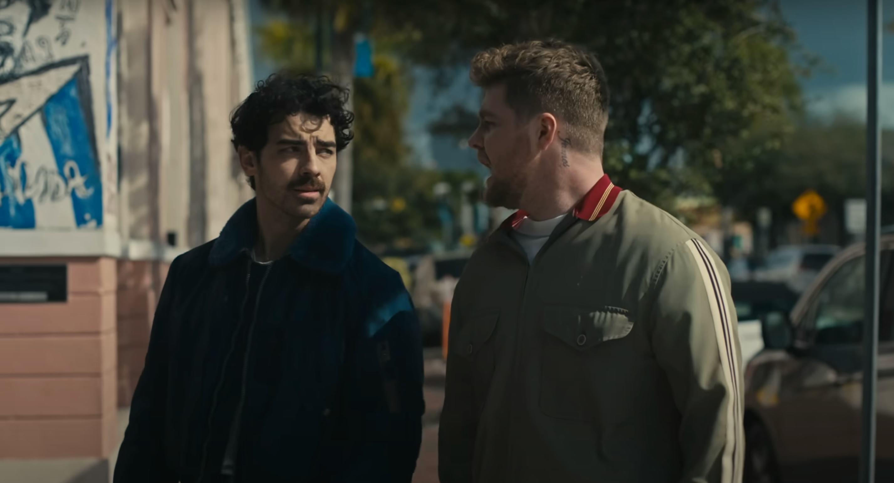 Alex Warren On Joe Jonas, Hype House, Benson Boone, & New Music