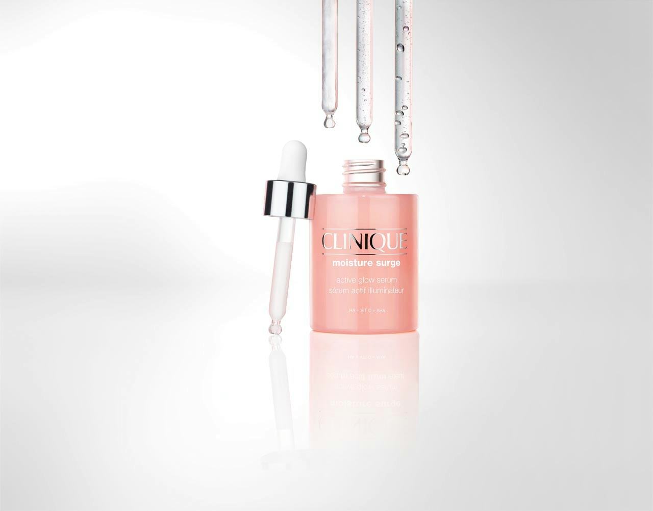 Clinique’s Moisture Surge Active Glow Serum Is My Dull Skin Hero