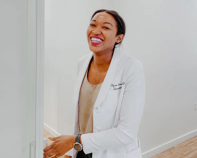 10 Black Dermatologists To Follow On Instagram For Beauty Tips