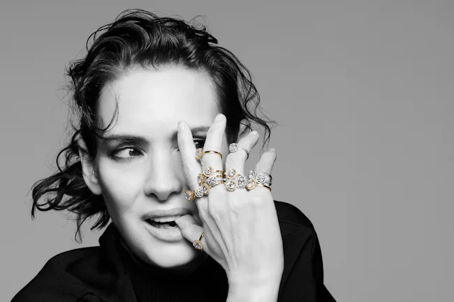It’s All Love Between Winona Ryder & Pandora