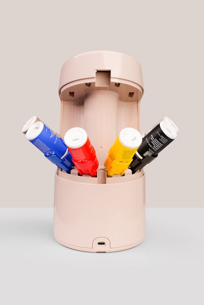 The BoldHue Device Customizes Your Foundation Shade At Home