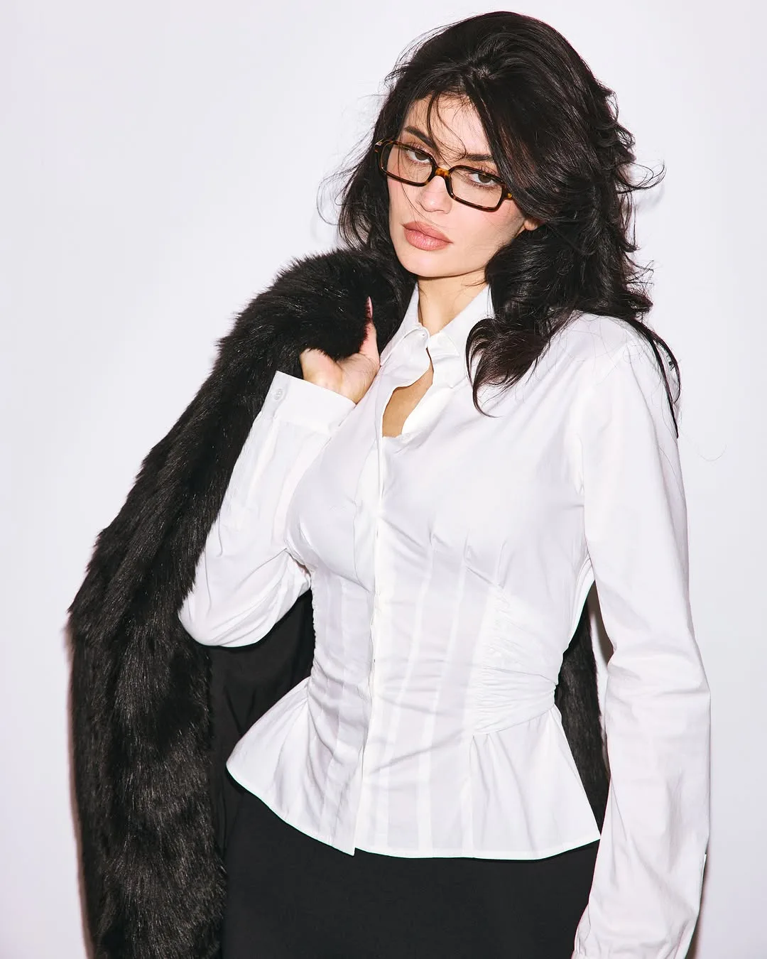 I Tried Kylie Jenner’s Khy Faux Fur Coat In Winter Weather