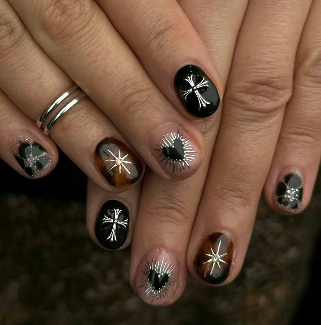 “Whimsigoth” Nails Are The Mystical Mani Trend All Over TikTok