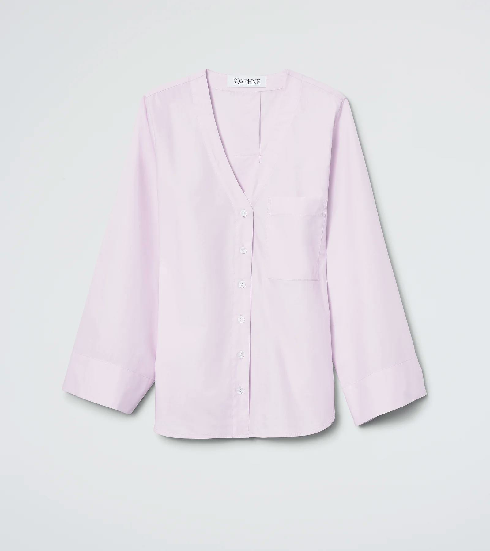 Paige DeSorbo On Daphne, Sleep Must-Haves & Sharing A Bed On 'Summer House'